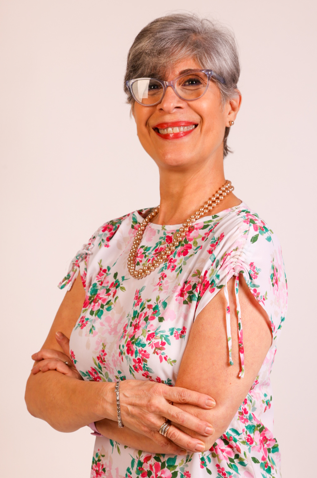 Dra. Loré González, Recurso invitado